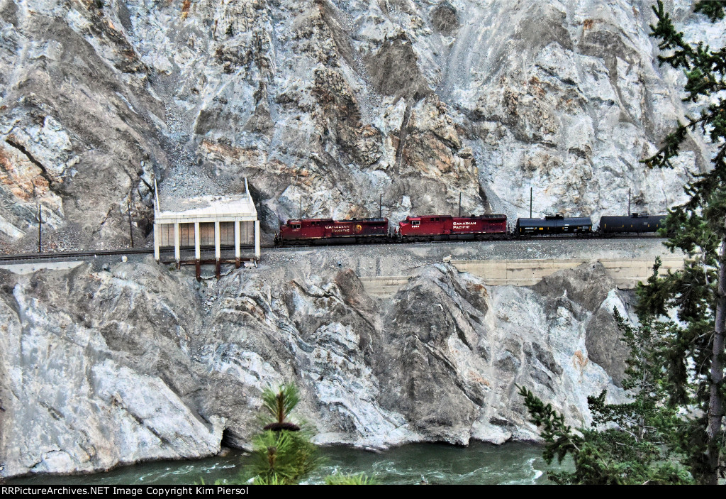 CP 9593 WB CN Ashcroft Sub
